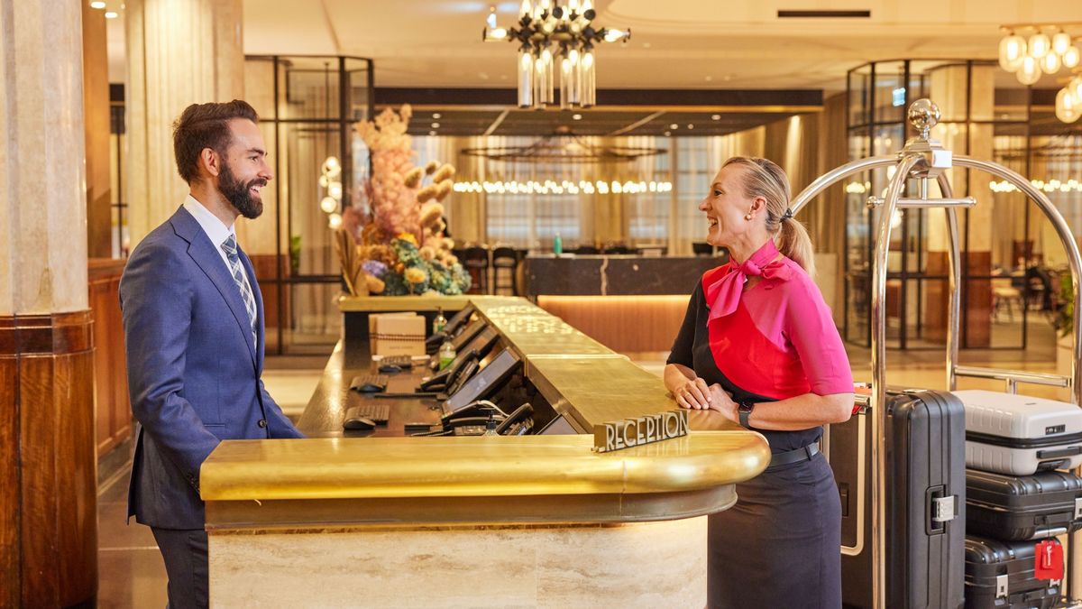 Transfer Qantas Points, score a $100 hotel voucher - Executive Traveller