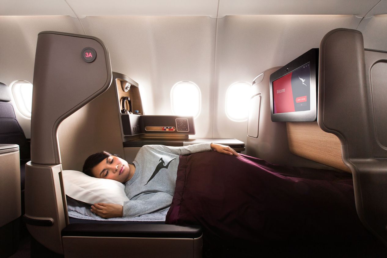 Qantas Frequent Flyer Gold: How to Earn + Benefits [2024] - Executive ...