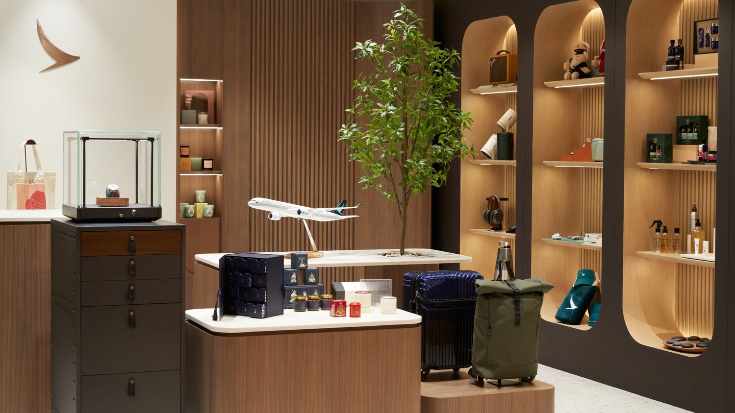 Why Cathay Pacific opened a store in a shopping mall - Executive Traveller