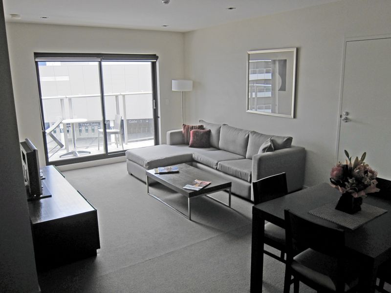 Review: Quest Docklands, Melbourne: added-value services really stand ...