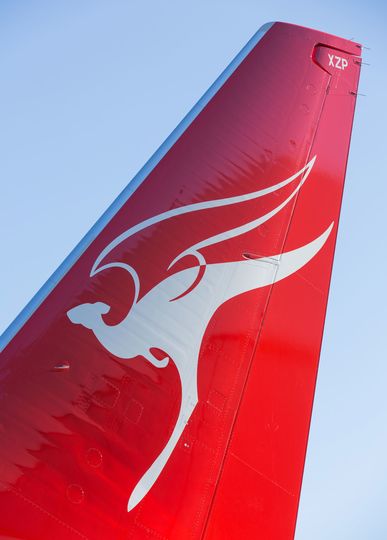 Qantas reveals "flying kangaroo" livery on Boeing 737 - Executive Traveller