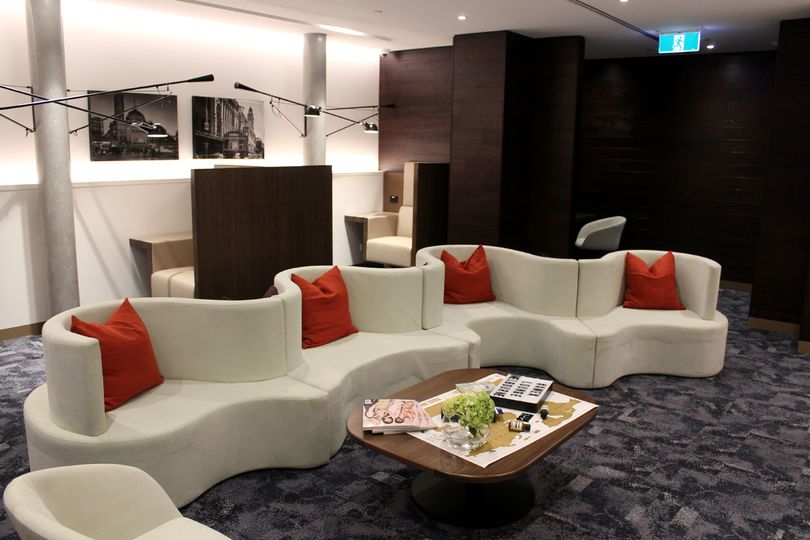Photos: American Express opens new Melbourne Airport lounge - Executive ...