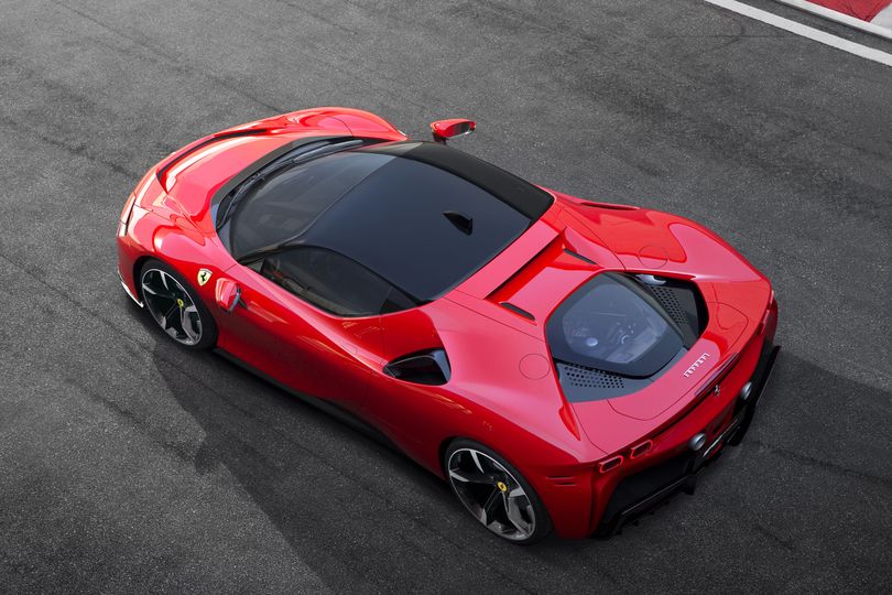 Ferrari SF90 Stradale: the prancing horse goes plug-in hybrid ...
