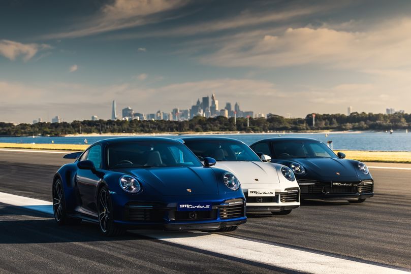 Porsche turns Sydney Airport runway into a speed strip - Executive ...