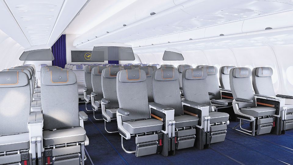 Lufthansa rolls out premium economy next week on Boeing 747-8 ...